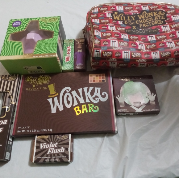 Revolution | Makeup | Willy Wonka The Chocolate Factory Set New | Poshmark